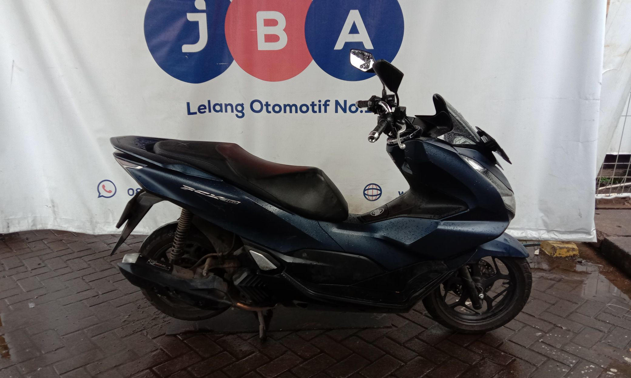 Lelang Motor HONDA PCX CBS 160 2024 BIRU JAKARTA TIPAR