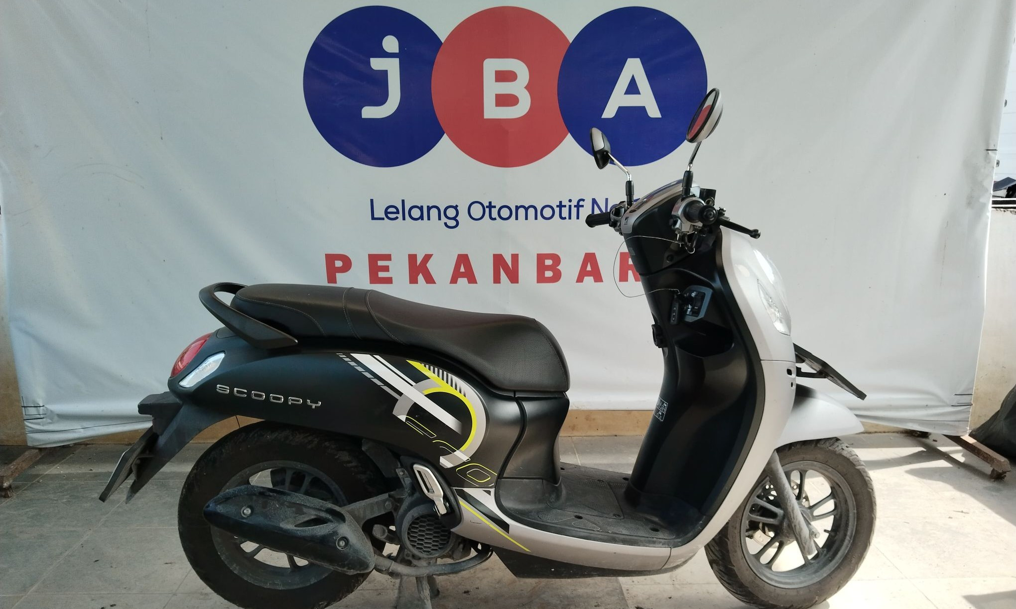 Lelang Motor HONDA SCOOPY 110 109,51 2024 SILVER JAKARTA RAYA MOTOR
