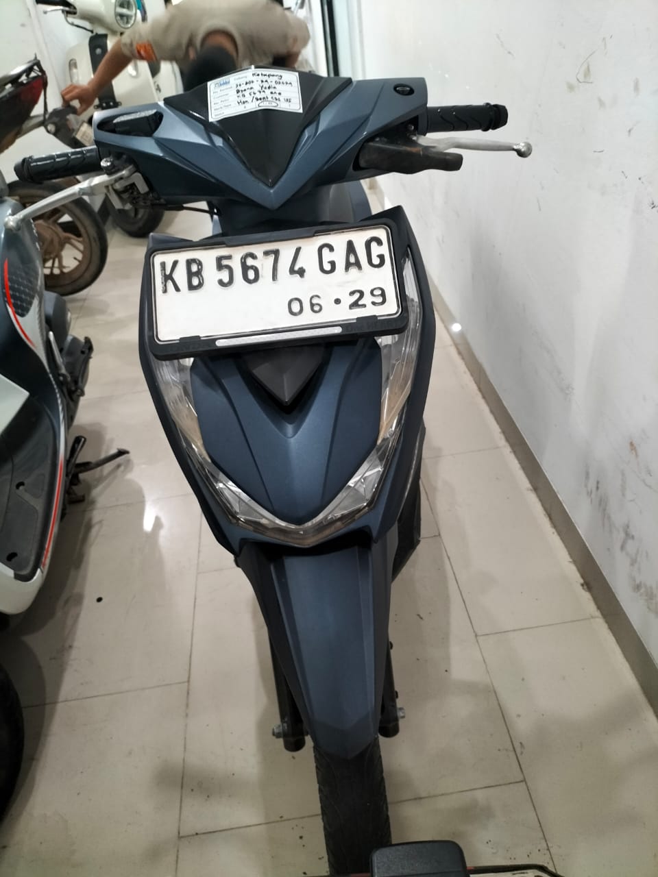 Lelang Motor LOT No. 10 HONDA BEAT CBS ISS 110 2024 BIRU PONTIANAK