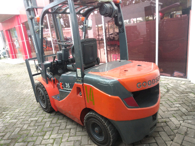 GOODSENSE FD 35 | Mobil Lelang | PT JBA Indonesia