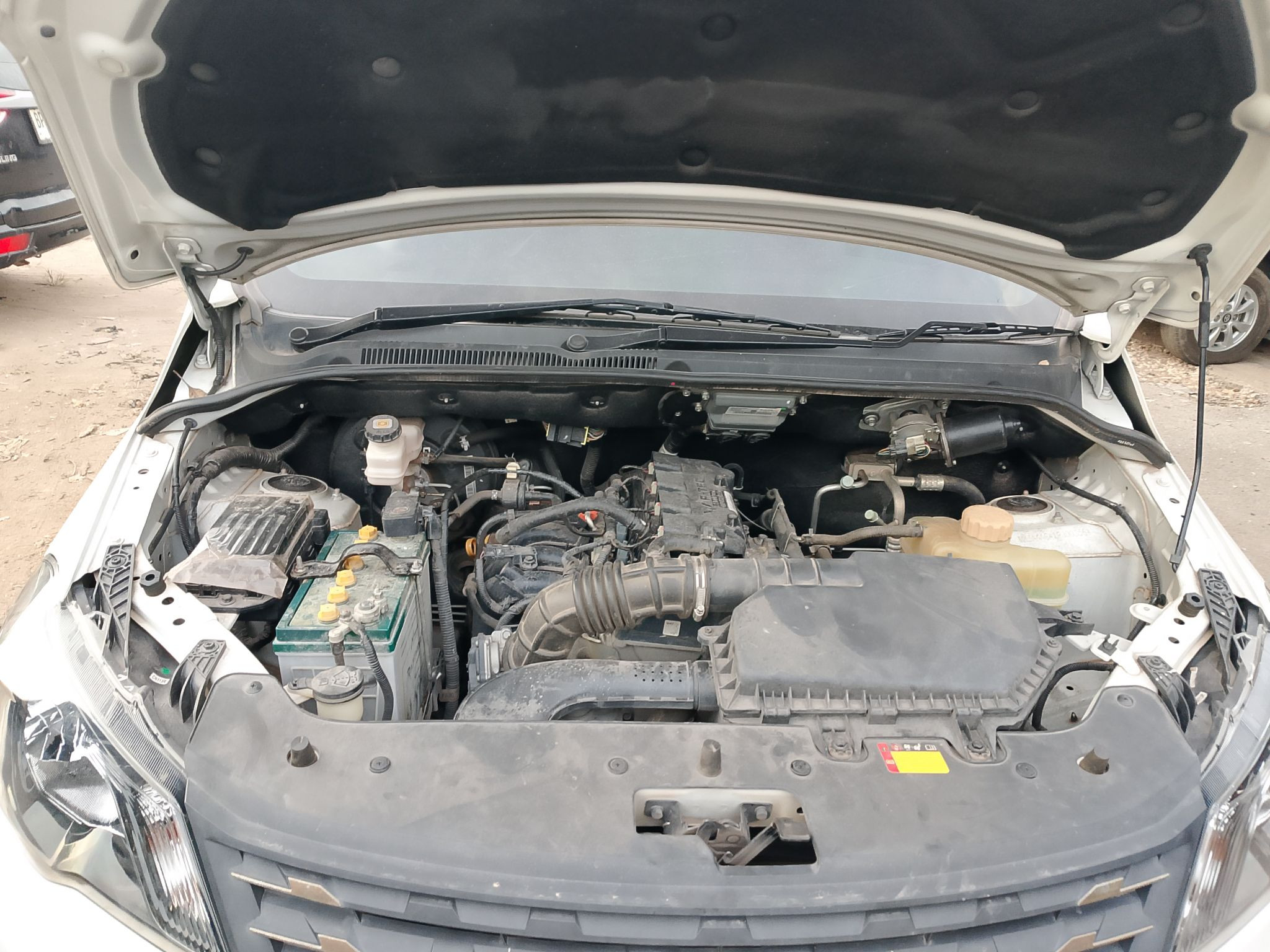 Lelang Mobil WULING CONFERO DB 1.5 MT 2023 PUTIH PEKANBARU