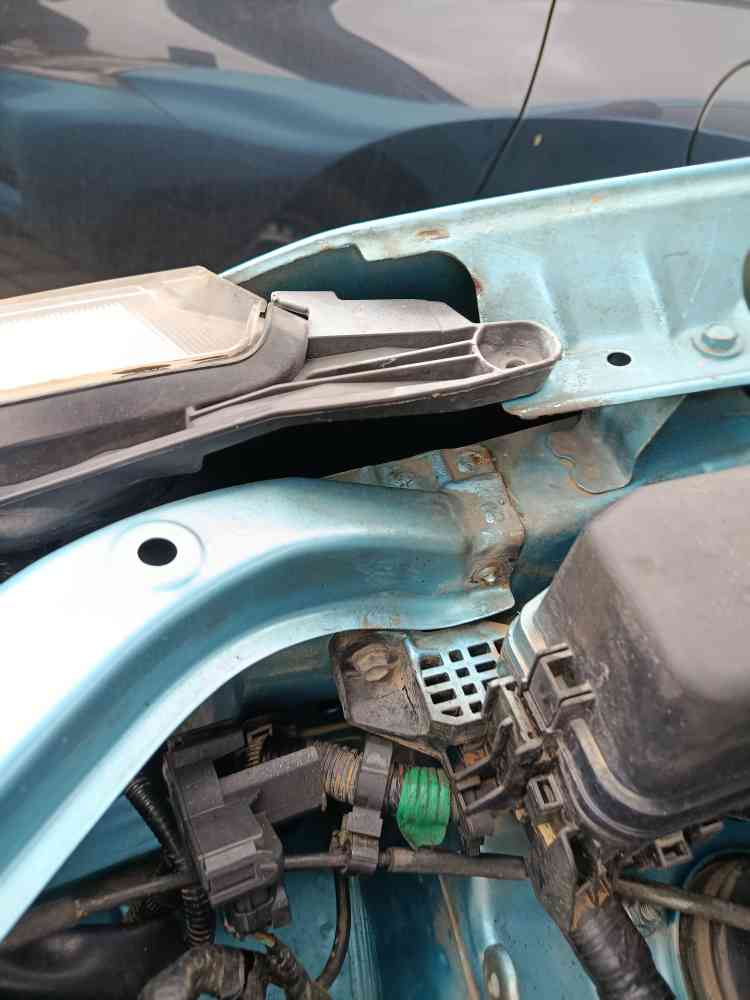 Lelang Mobil LOT No. 73 TOYOTA TRANSMOVER 1.3 MT 2022 BIRU METALIK ...